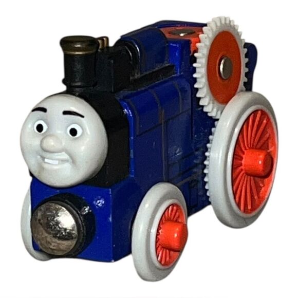Thomas & Friends | Toys | Fergus Tankengine Thomas The Train Wooden ...